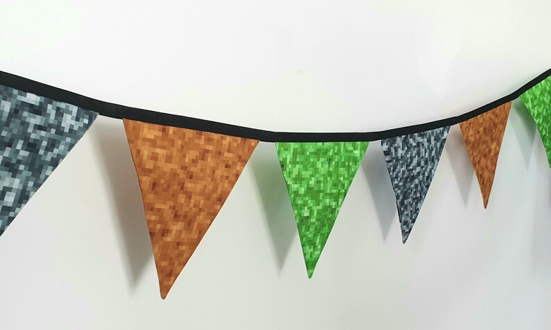 Minecraft Inspired Bunting, Gamer Bunting, Pixel Fabric Bunting, Gamer ...