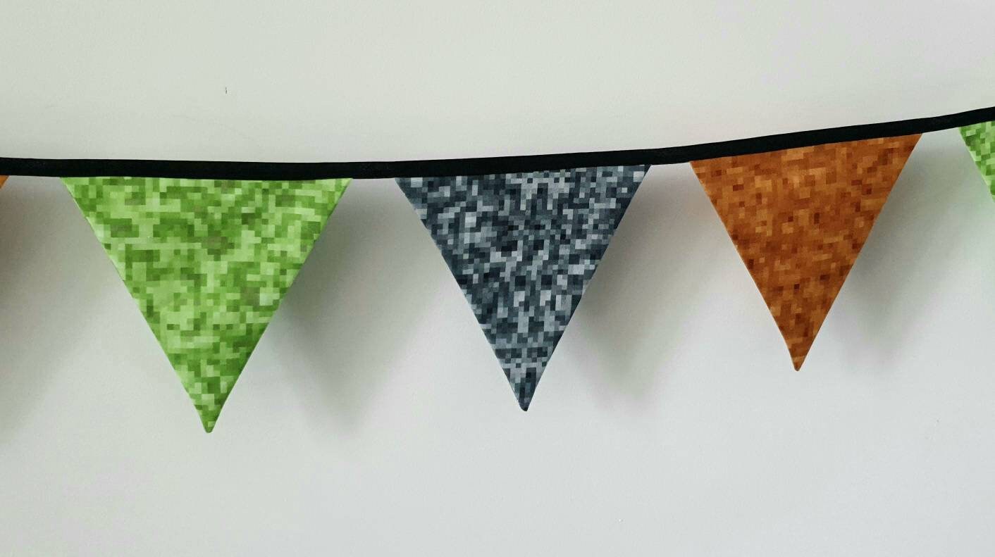 Minecraft inspired bunting Gamer Bunting Pixel fabric | Etsy
