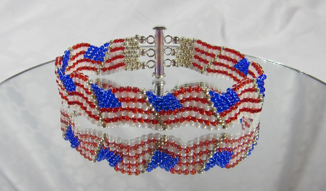 Hand Beaded American Flag Bracelet: Red, White, Blue Seed Beads - 3 ...