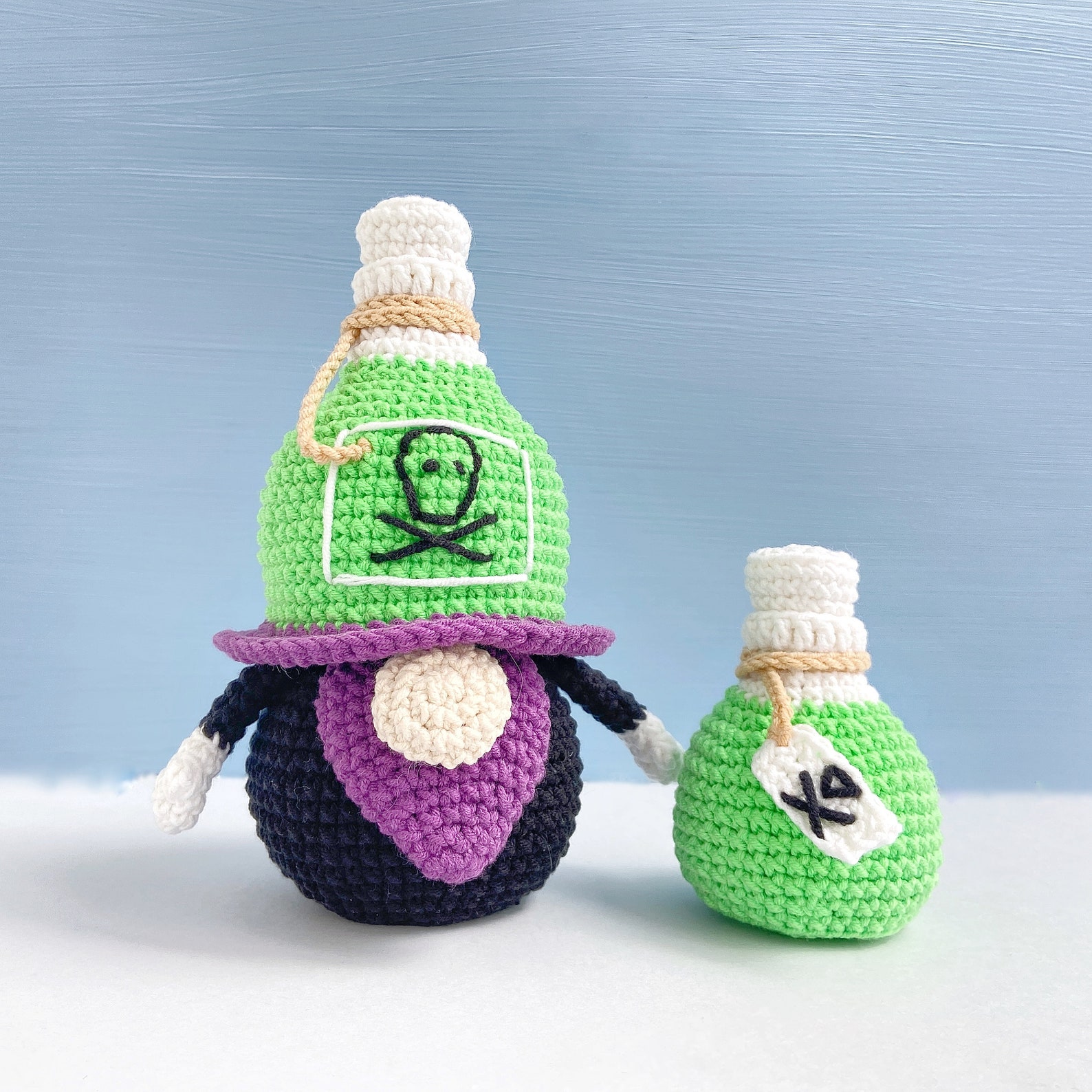 Bundle Halloween Gnomes Crochet Pattern Poison Vial Scull - Etsy