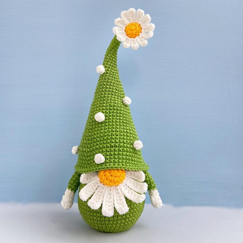 Daisy Gnome Crochet Pattern Amigurumi Flower Pdf Pattern - Etsy UK
