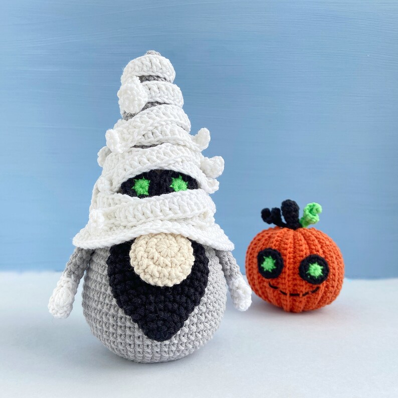 Bundle Halloween Gnomes Crochet Pattern Poison Vial, Scull, Mummy ...