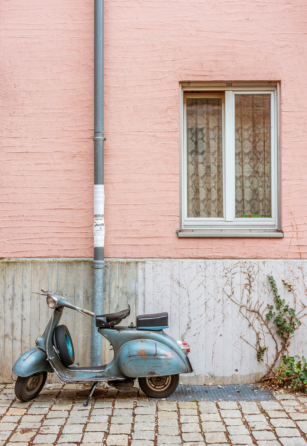 Old Moped Fine Art Photograph - Etsy