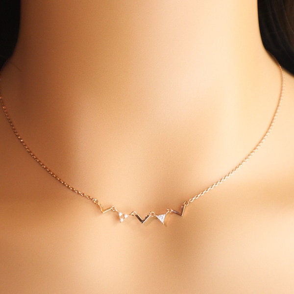 V Necklace - Etsy