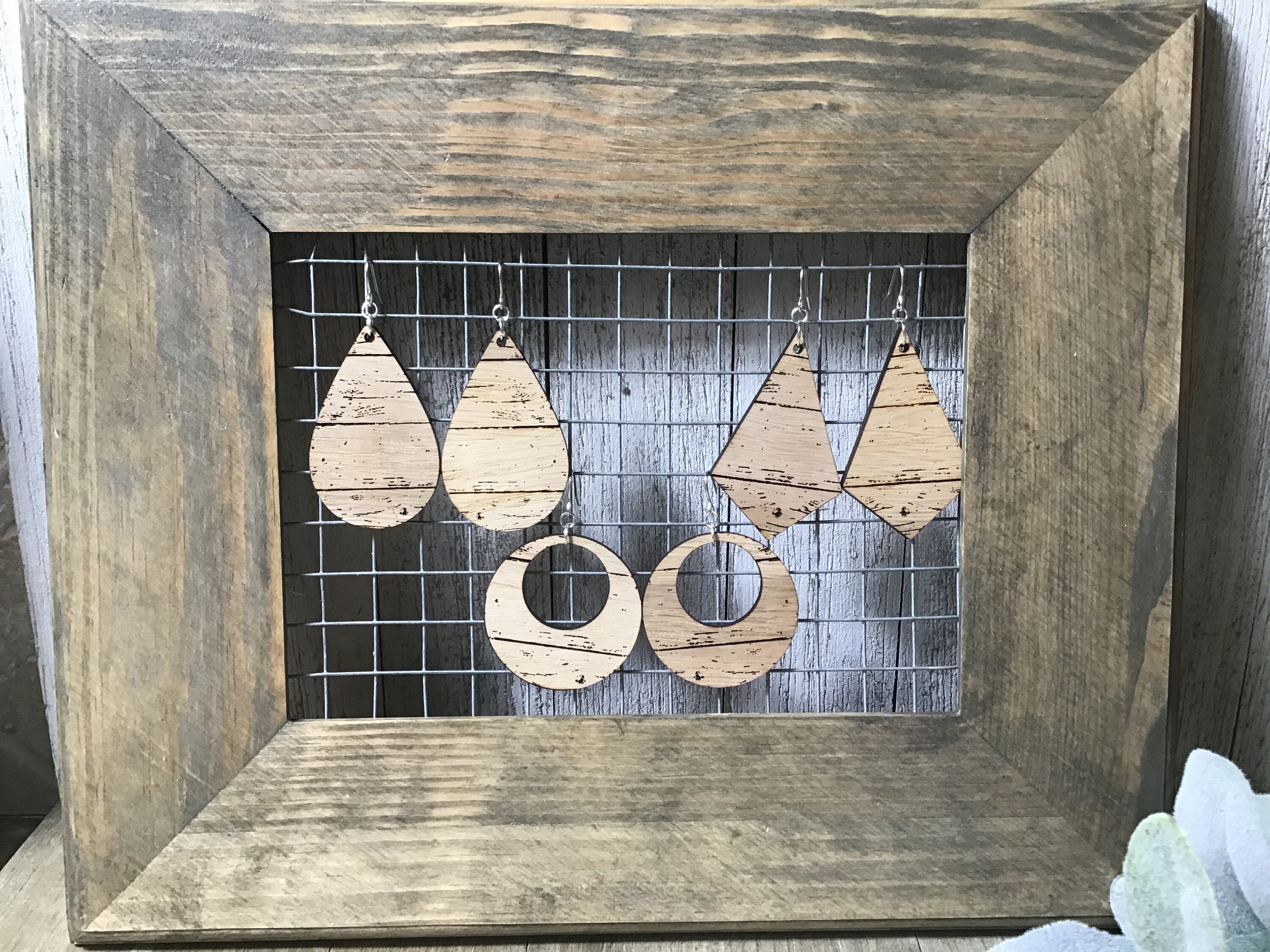 Wood Grain Earring SVG/ Wood Earring SVG/ Shiplap Earring - Etsy Australia