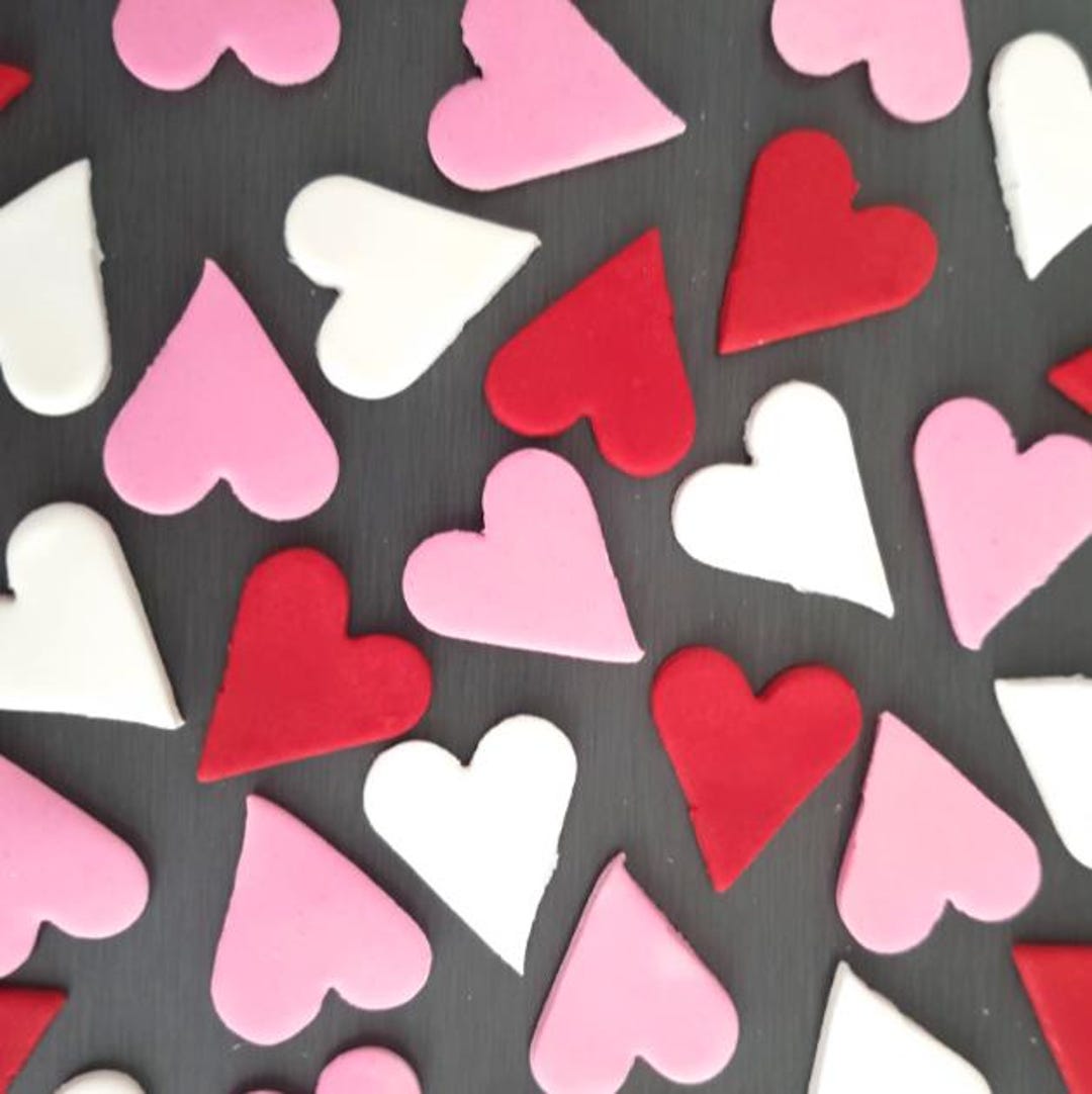 12 X Heart Cake & Cupcake Toppers, Fondant Icing Love Heart Cake ...