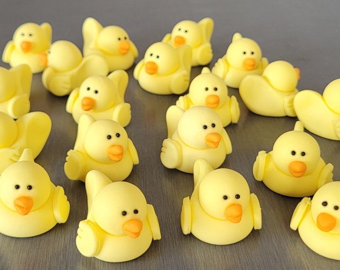Duck 3D Cupcake & Cake Toppers (sm), Rubber Ducky Cake Decorations ...
