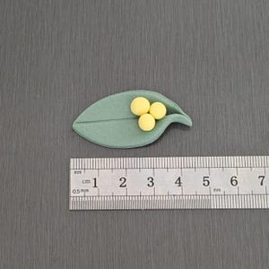 4 X Wattle Leaf Cake and Cupcake Toppers, Fondant Icing Wattle Cake ...