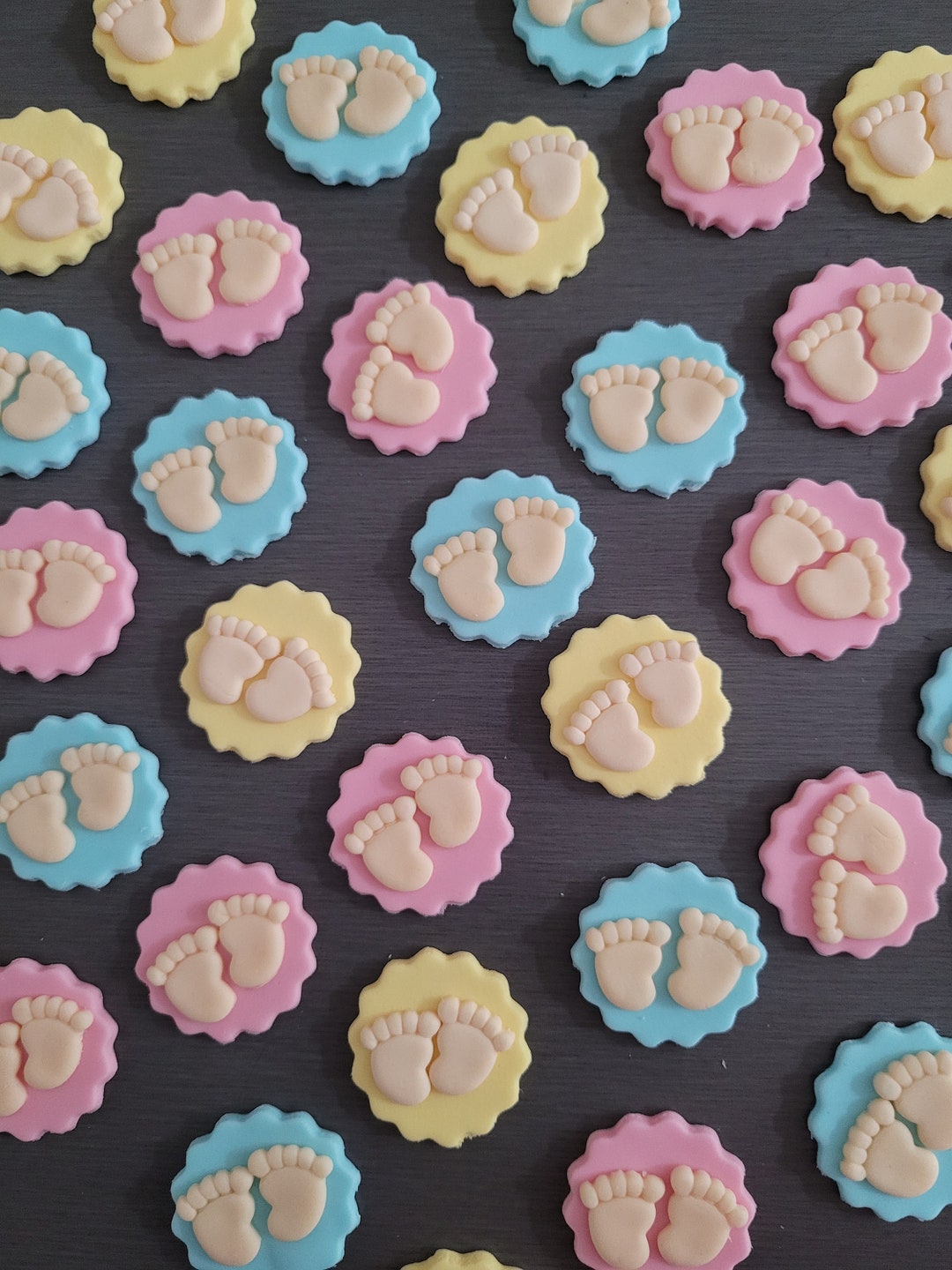 6 X Baby Feet (mini) Toppers, Fondant Icing Babyshower Cupcake ...