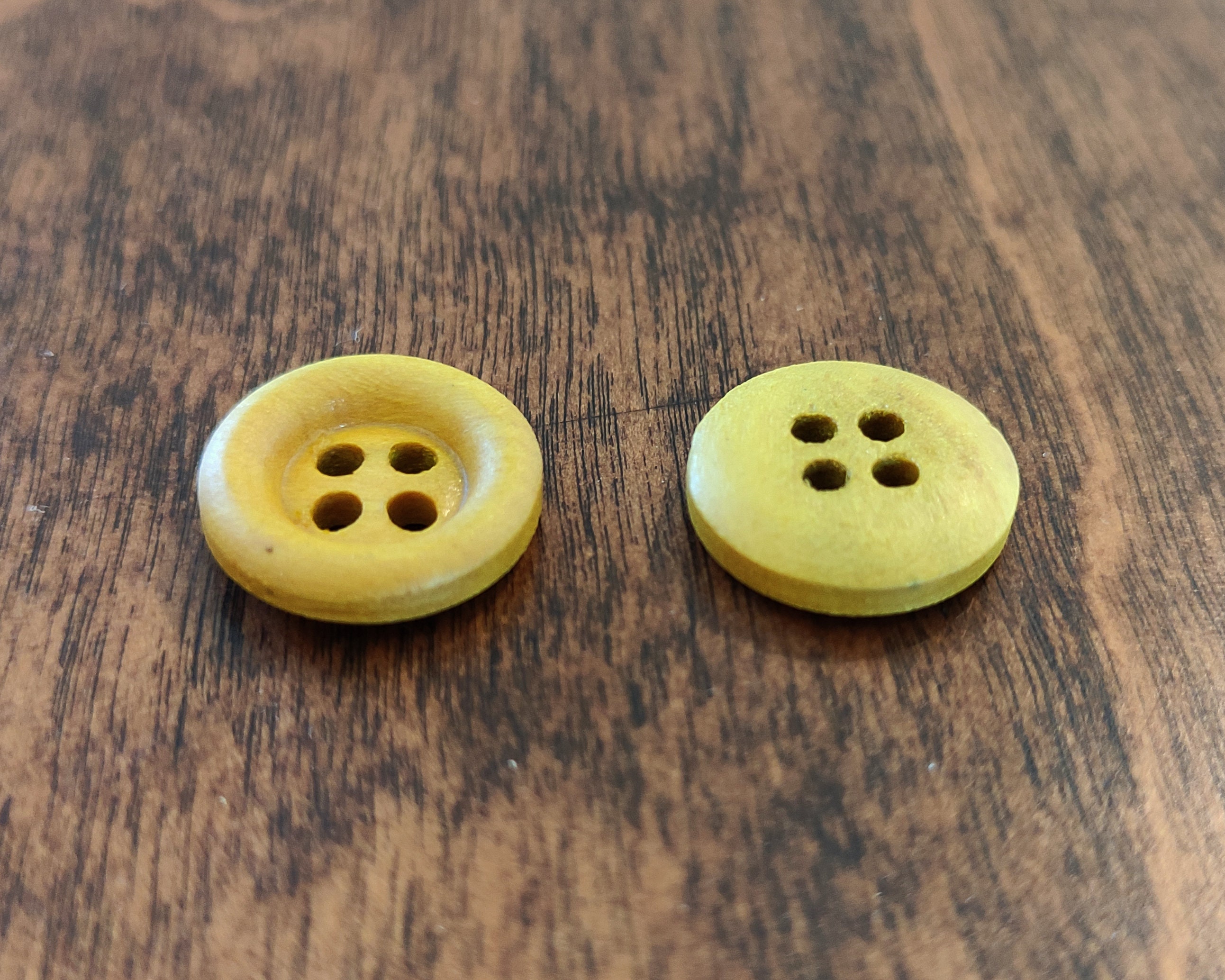 Yellow Wooden Four Hole Buttons, 15mm Small Round Button, 18mm Italian ...