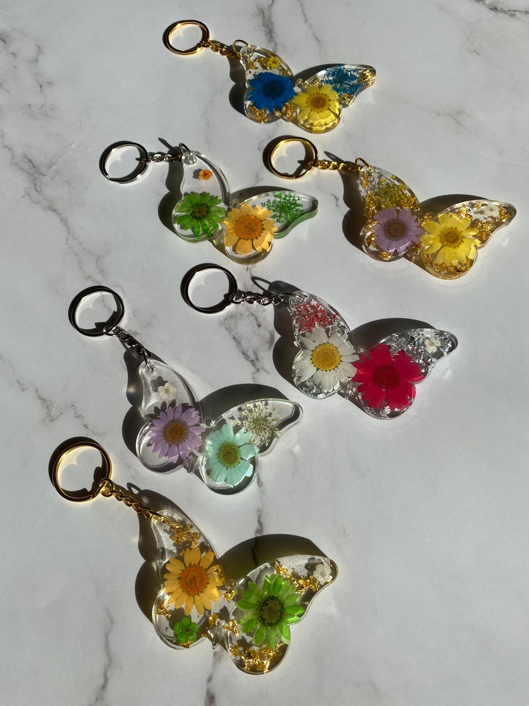 Floral Butterfly Keychain | Custom Resin Keychain | Handmade Keychain ...