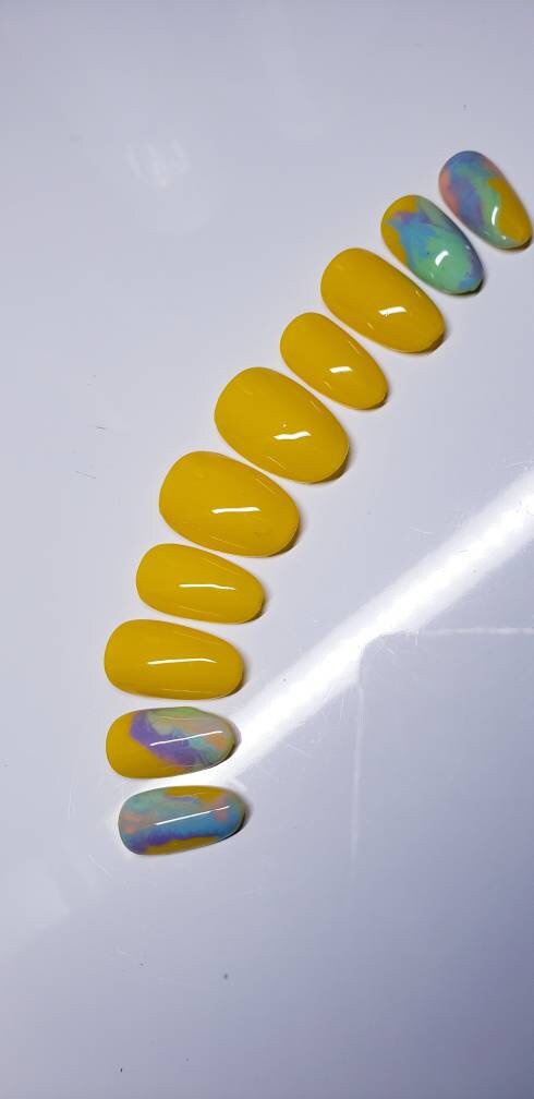 Yellow Marble Nails Yellow Graffiti Presson Nails - Etsy