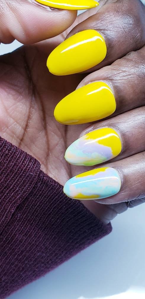 Yellow Marble Nails Yellow Graffiti Presson Nails - Etsy