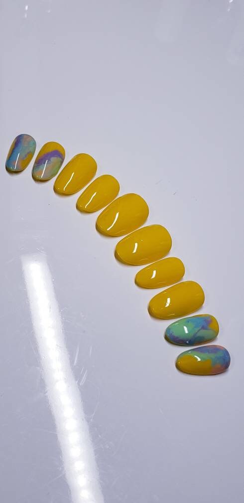 Yellow Marble Nails Yellow Graffiti Presson Nails - Etsy
