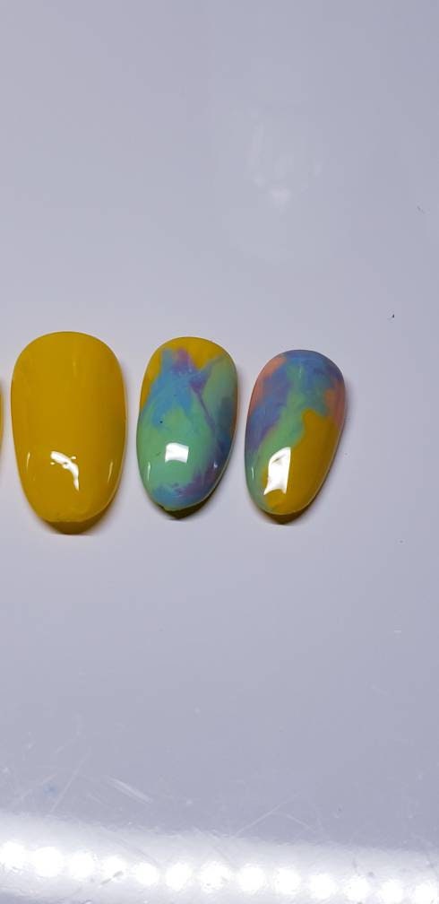 Yellow Marble Nails Yellow Graffiti Presson Nails - Etsy