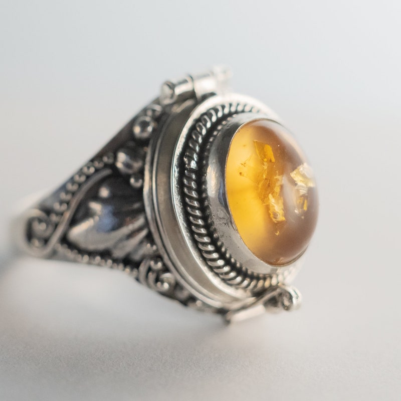 Vintage Amber Ring - Etsy