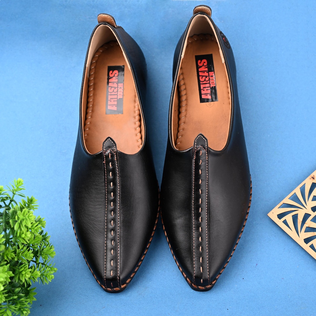 Handmade Black Leather Mojari Shoes: Punjabi Jutti Loafers - Etsy