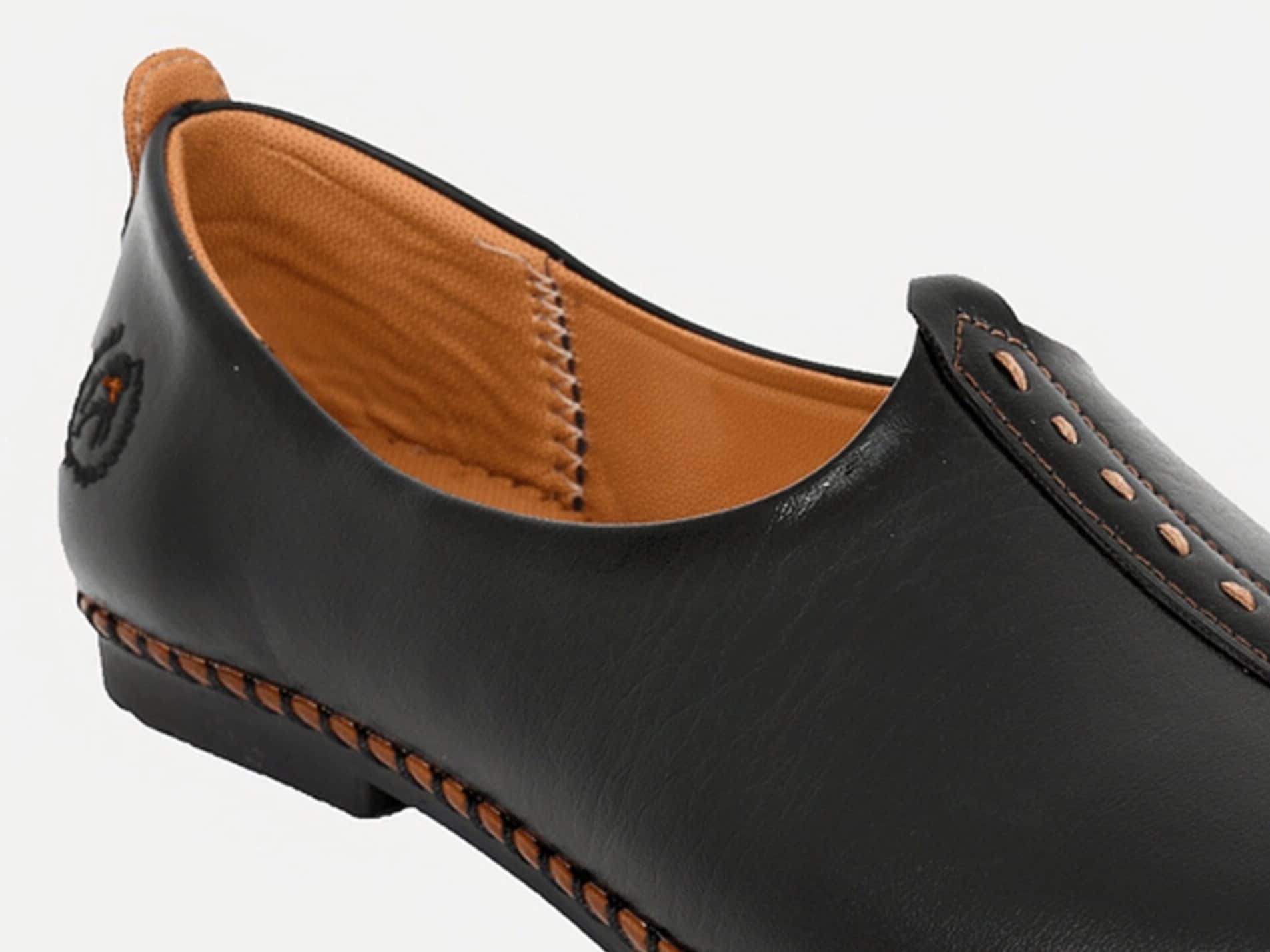 Punjabi Style Mojari Shoes, Men's Groom Slip On, Handmade Black Indian ...