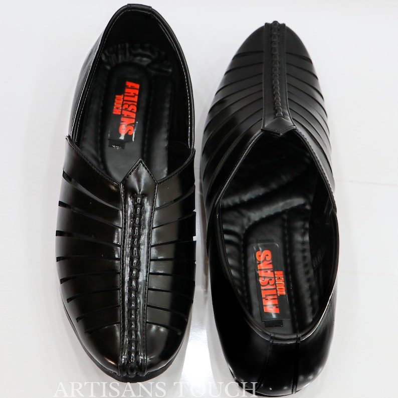Black Traditional Jutti Shoes for Men: Ethnic Mojari Shoes - Etsy