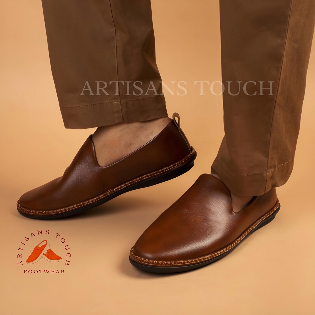 Handmade Brown Mojari Shoes: Punjabi Style Ethnic Slip-ons - Etsy