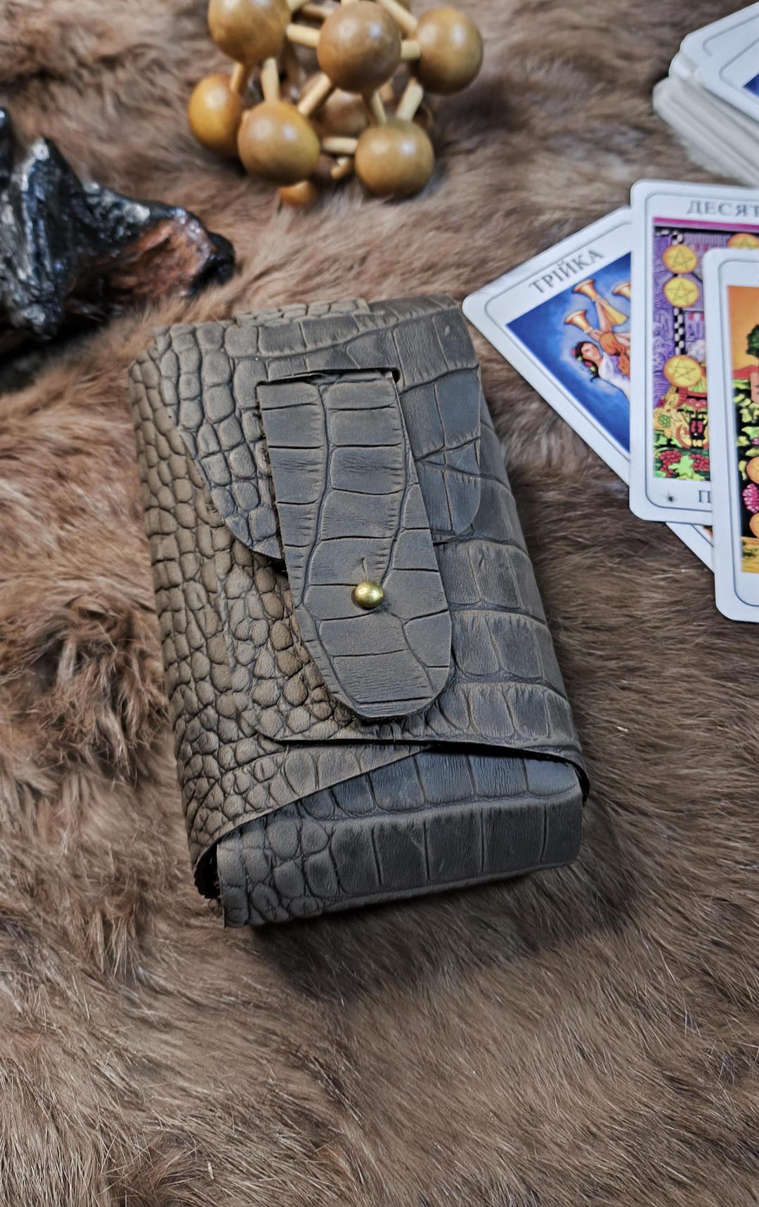 PDF Pattern and Video Tutorial for DIY Leather Tarot Card Belt Case ...