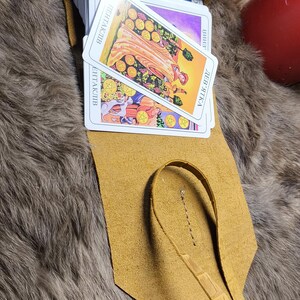 PDF Pattern and Video Tutorial for DIY Leather Tarot Card Case – Make ...