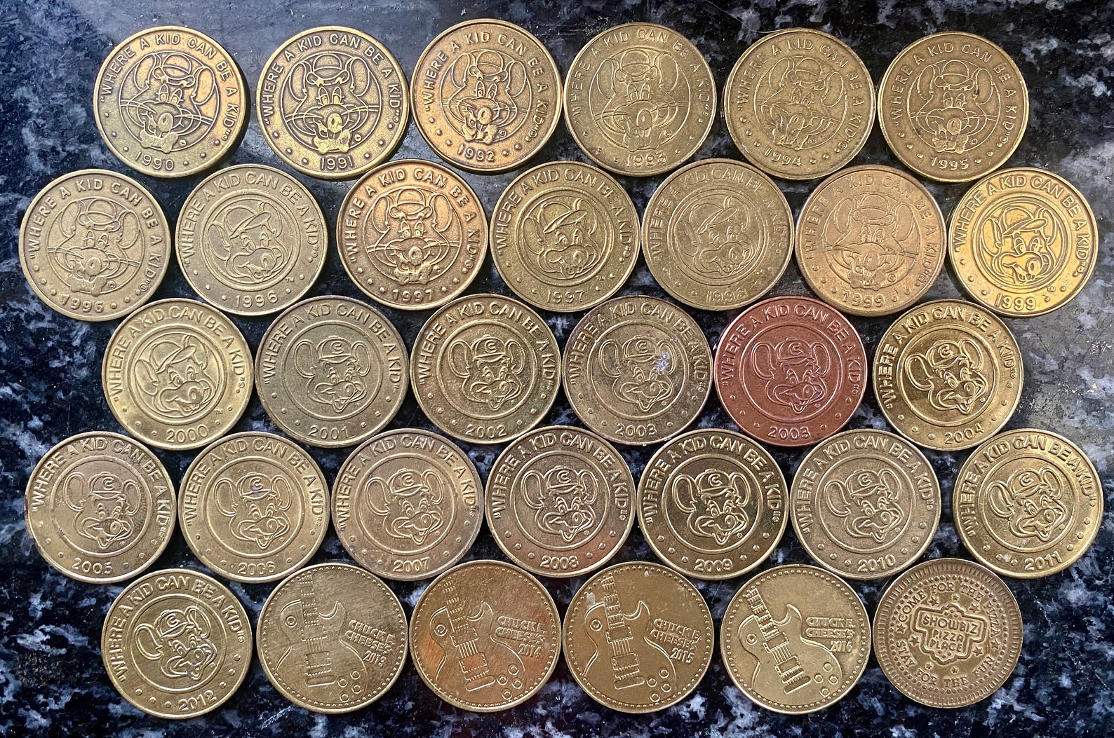 Vintage Chuck E Cheese & Showbiz Pizza Arcade Tokens - Etsy