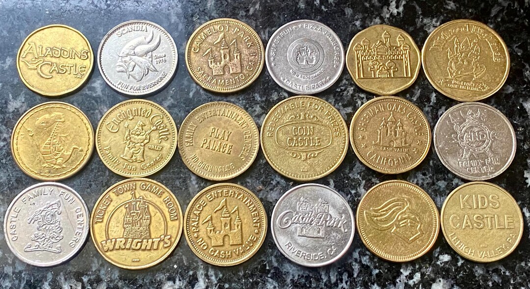Group of 18 Vintage Medieval & Castle Themed Arcade Gaming Tokens ...