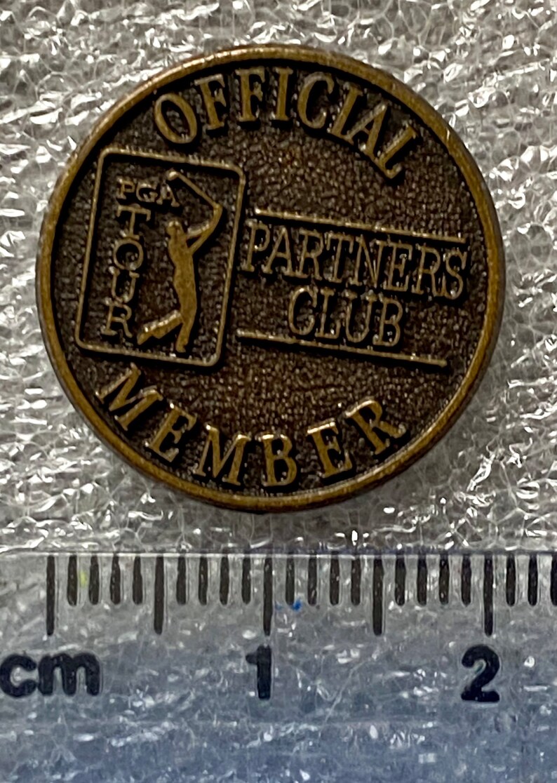 Lot of 50 PGA Tour Partners Golfing Tokens Golf Ball Markers Bronze ...