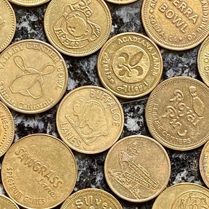 Collection of 30 Vintage Bowling Alley Arcade Game Amusement Tokens ...