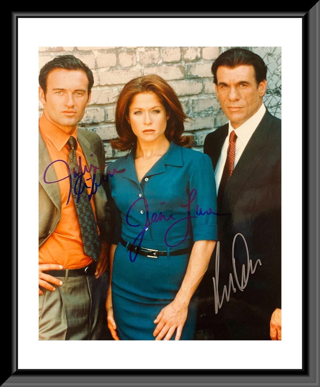 Profiler Cast Signed Photo - Etsy