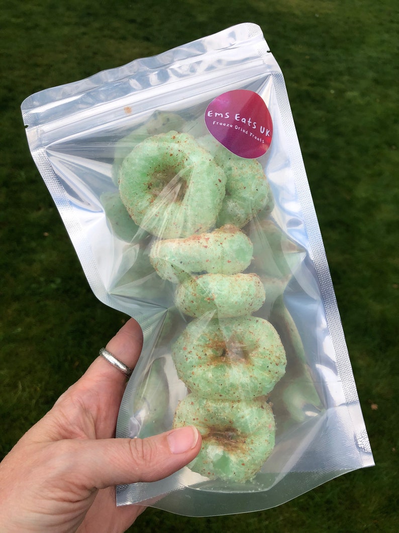 UK Freeze Dried Apple Chamoy & Tajin Rings - Crisp, Light, Airy ...