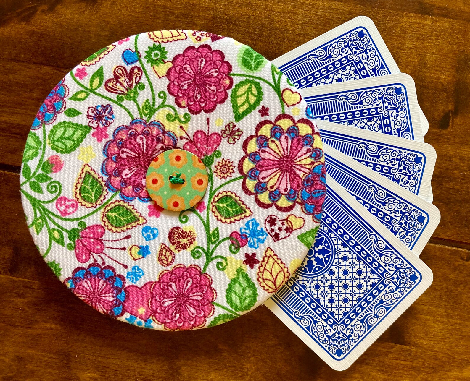 This Helping Hands Card Holder is Wonderful for Anyone That Loves to ...