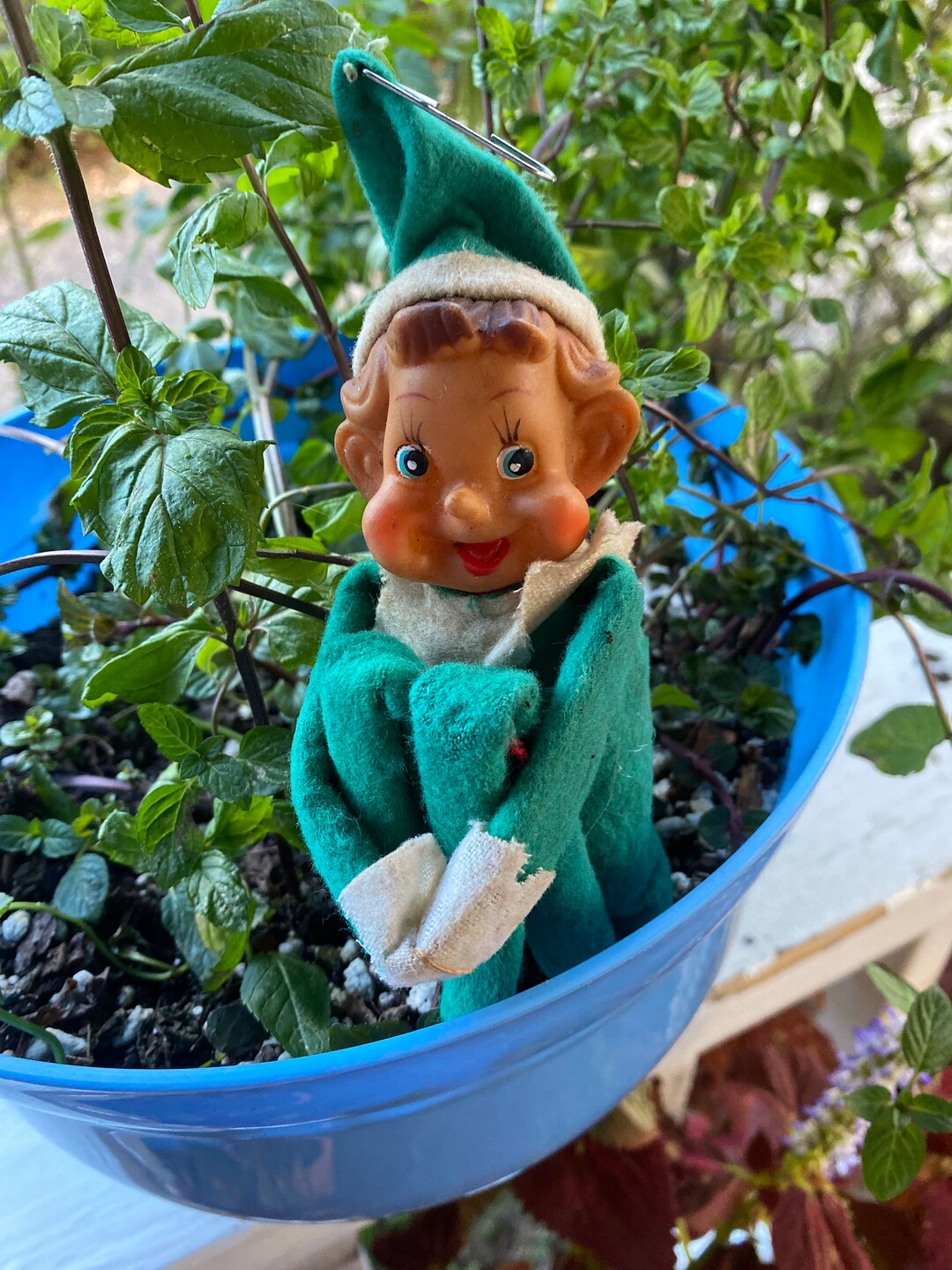 Vintage, Well Loved, Knee Hugging Elf - Etsy