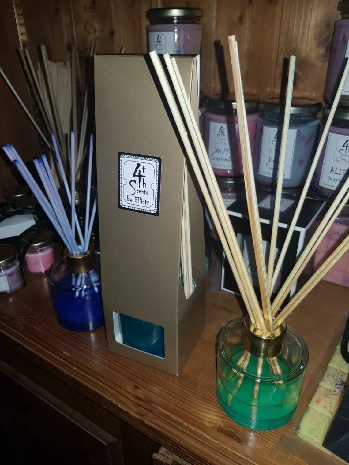 Handmade 100ml Reed Diffuser With 10x 20cm White Fibre or 25cm Bamboo ...