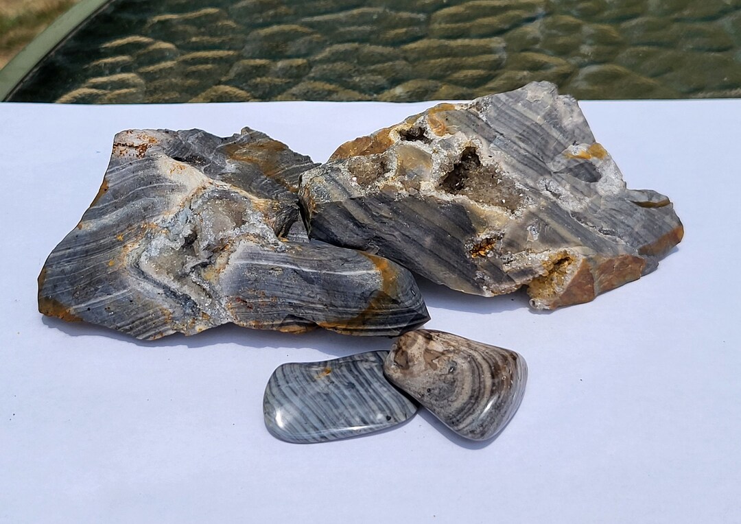 Stripes! Black & White Stripes Nether's Flint Ohio Rainbow Flint ...