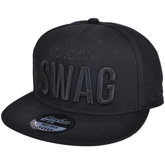 Couples With Swag And Snapbacks