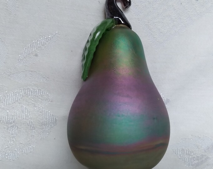 DAVID PATERSON CANADIAN Art Glass Pear - Etsy