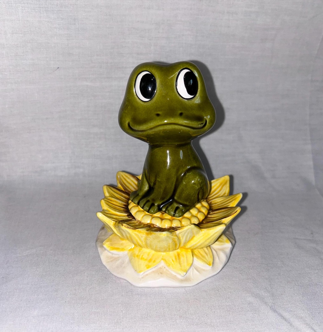 Vintage NEIL THE FROG on a Lily Pad 1978 Simpson Sears Salt and Pepper ...