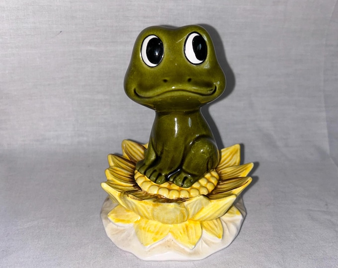 Vintage NEIL THE FROG on a Lily Pad 1978 Simpson Sears Salt and Pepper ...