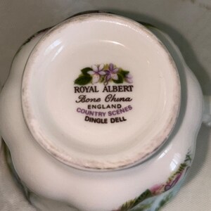 ROYAL ALBERT COUNTRY Scenes Dingle Dell Cup & Saucer - Etsy