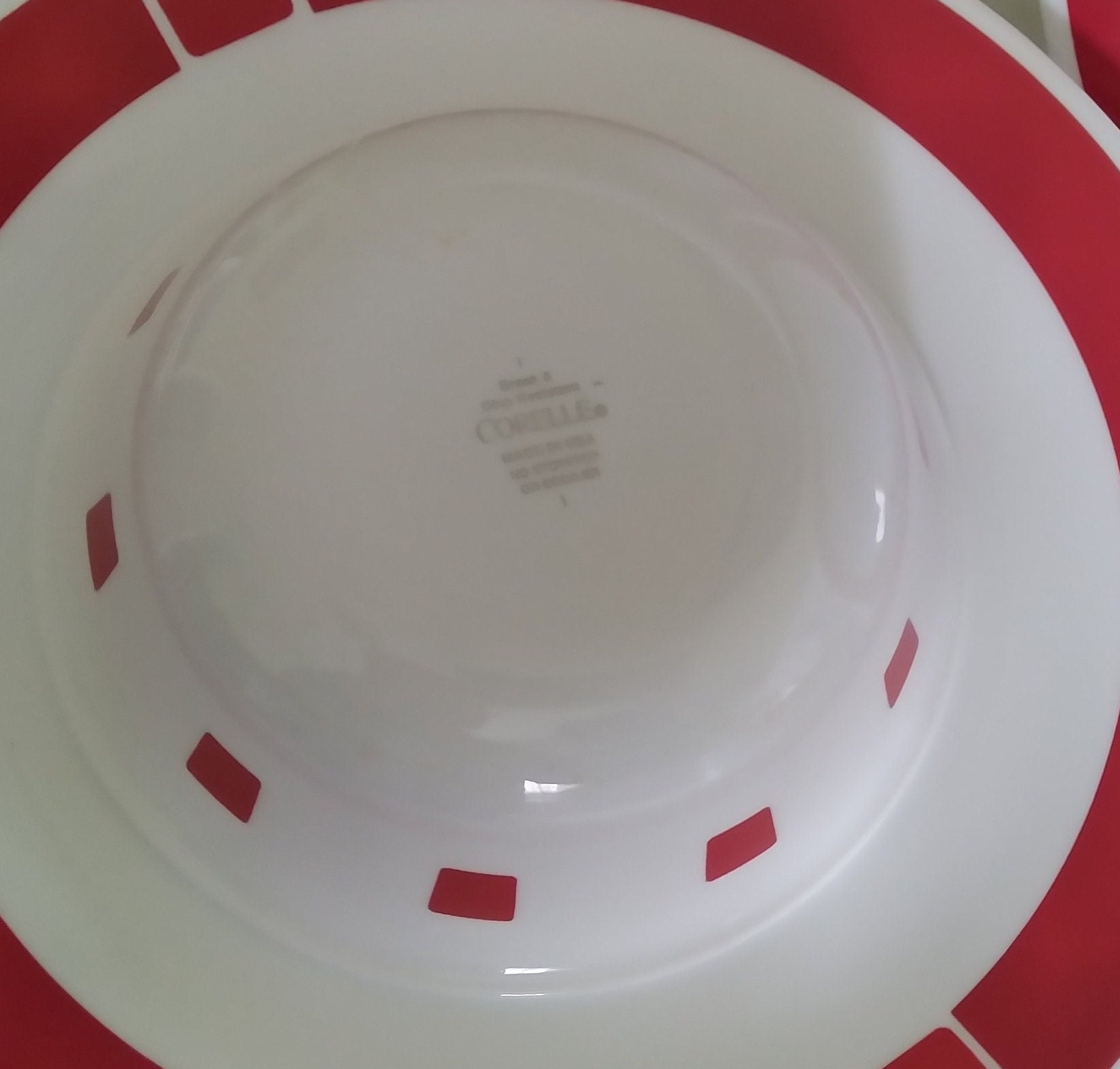 CORELLE URBAN RED Dinner Plates, Side Plates & Cereal/soup Bowls Sold ...