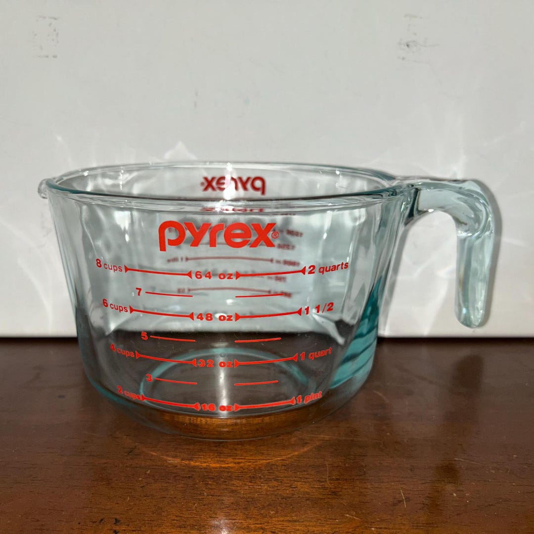 PYREX 64 OZ MEASURING Cup 2 Liters 8 Cups Blue Tint - Etsy