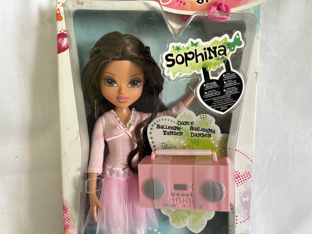 Moxie girlz sophina store