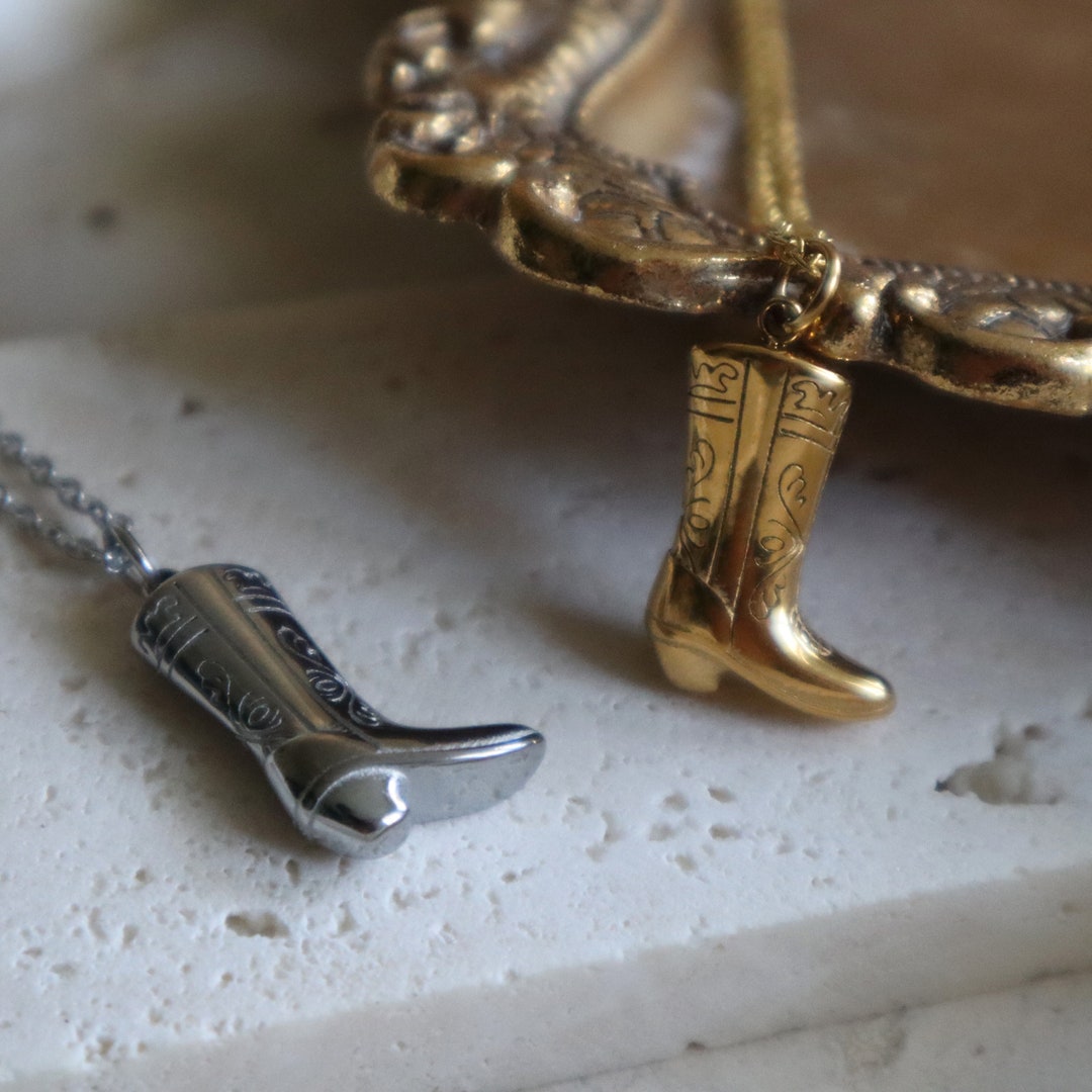 Cowboy Boot Necklace – Stainless Steel Western Jewelry (24x13.2x4.6mm ...