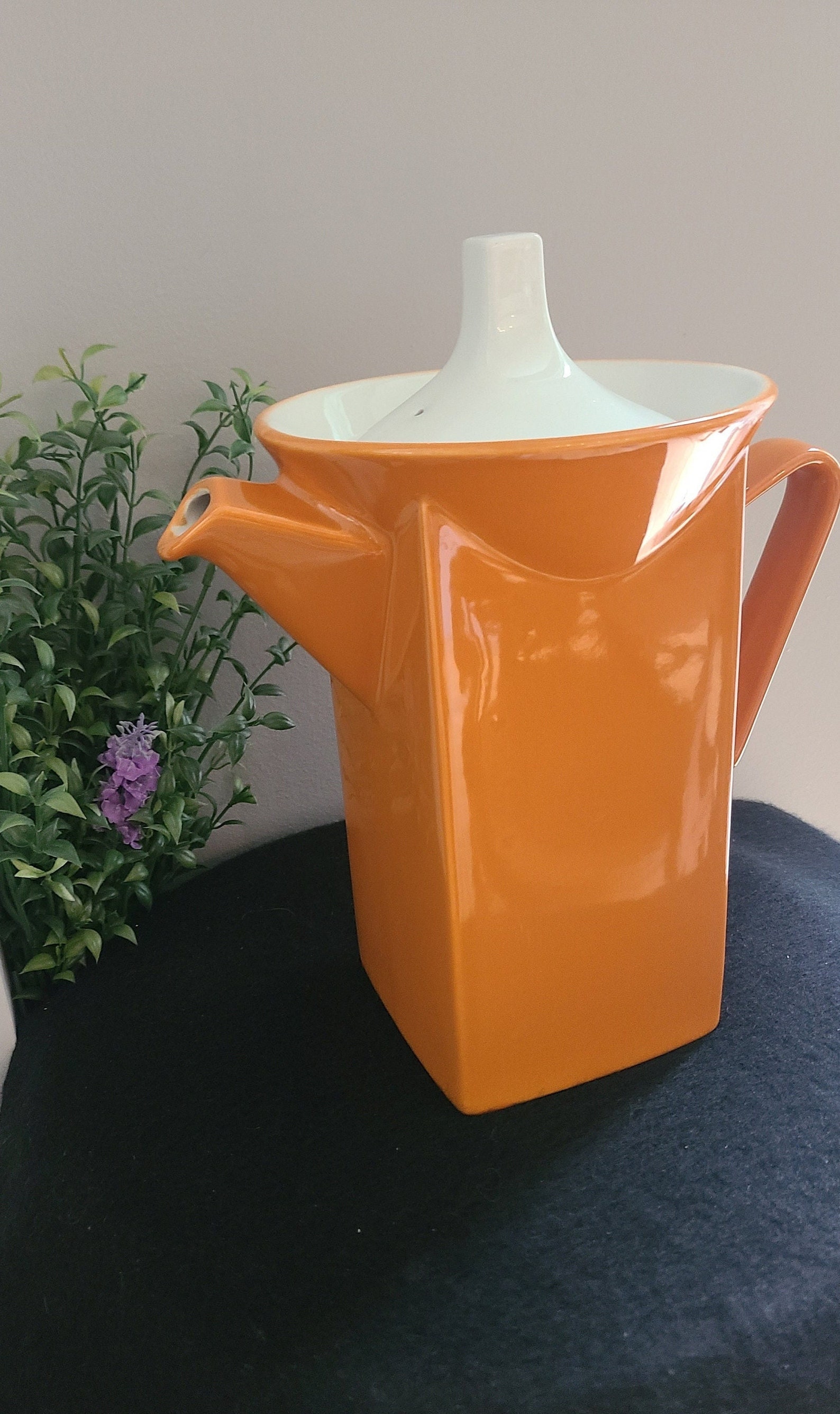 Johnson Brothers Coffee Pot, Art Deco Style SAFFRON Mid-century Java ...