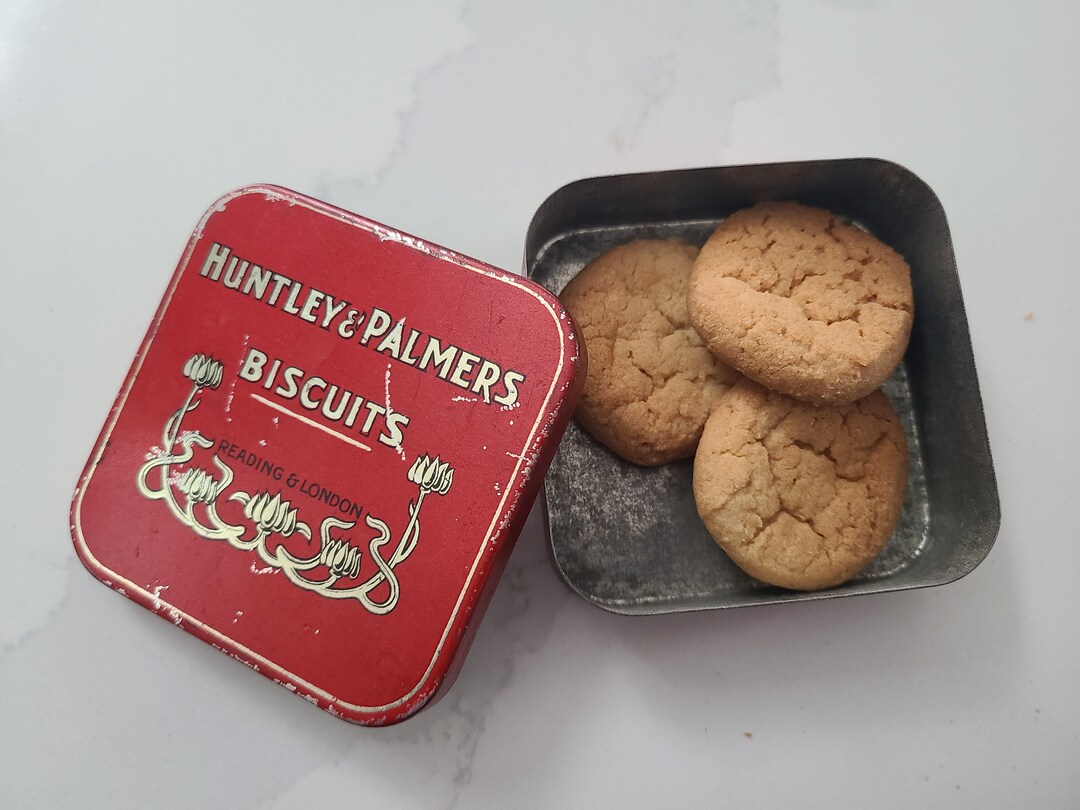 ANTIQUE Huntley & Palmers Red Biscuit Tin, RARE 1930's, Sample Biscuit ...