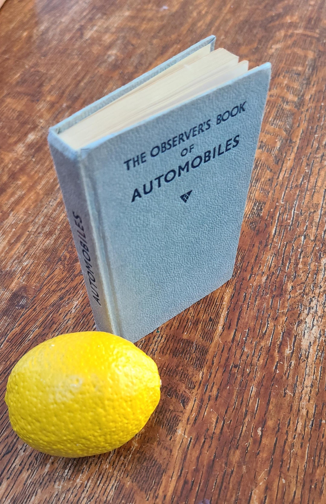 The Observer's Book of AUTOMOBILES Frederick Warne 1962 England ...