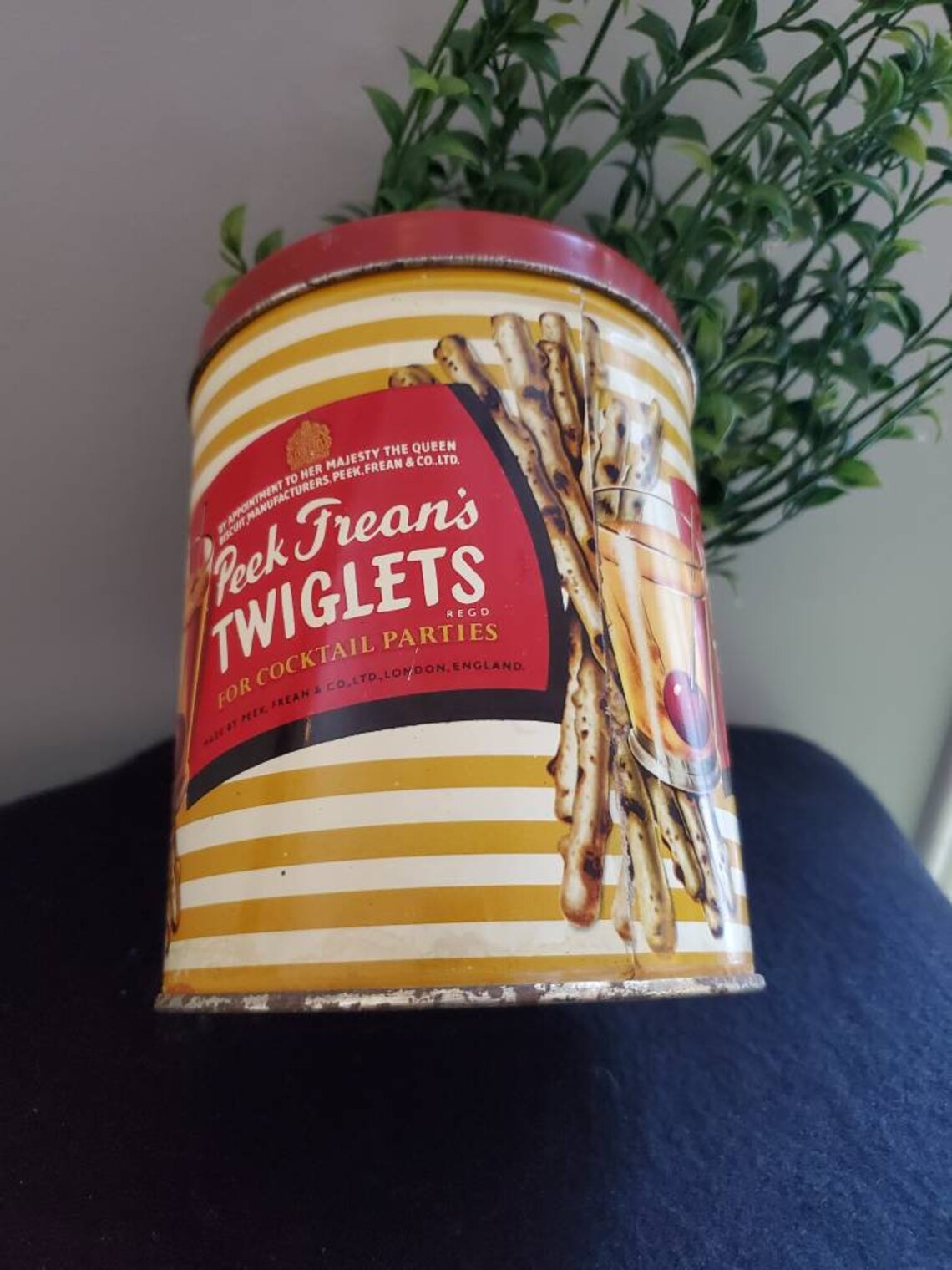Vintage Tin Peek Frean's Twiglets Made in England Advertising Rare Hard ...