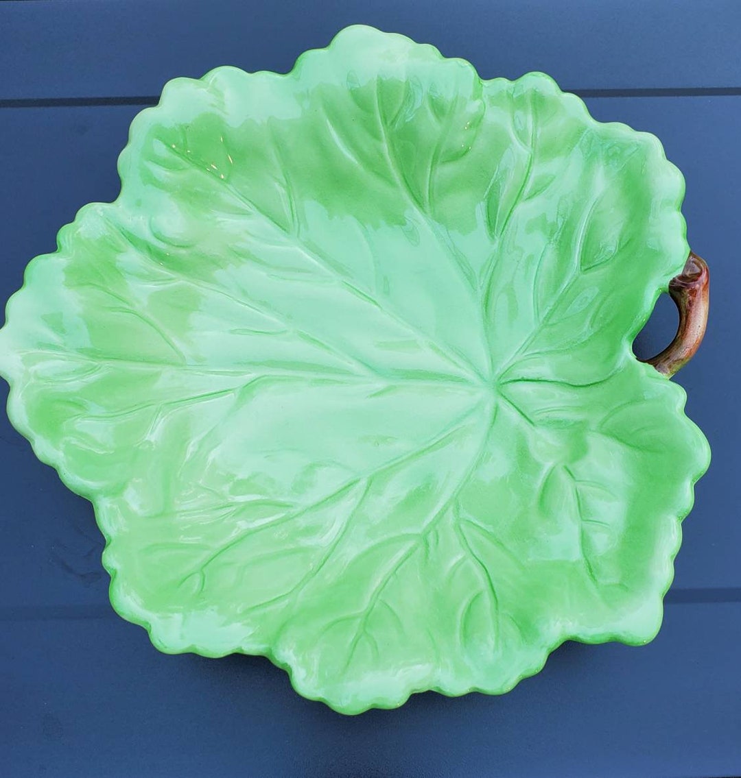 Vintage Carlton Ware Large Green Leaf Shaped Embossed Dish, Bowl~ Stem ...